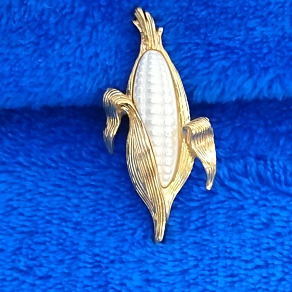 No Brand | Jewelry | Vintage Faux Pearl Pearlized White Corn Gold Tone ...